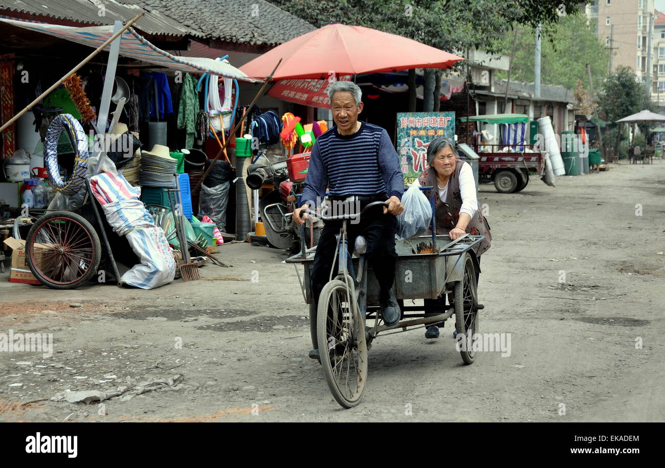 Rural China Cart High Resolution Stock Photography and Images - Alamy