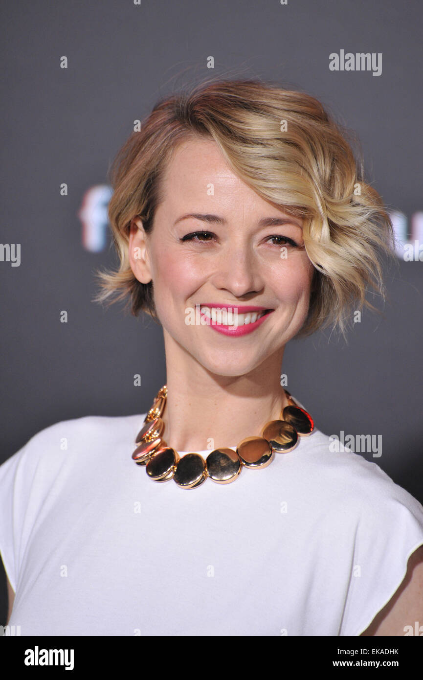 Karine vanasse hi-res stock photography and images - Alamy