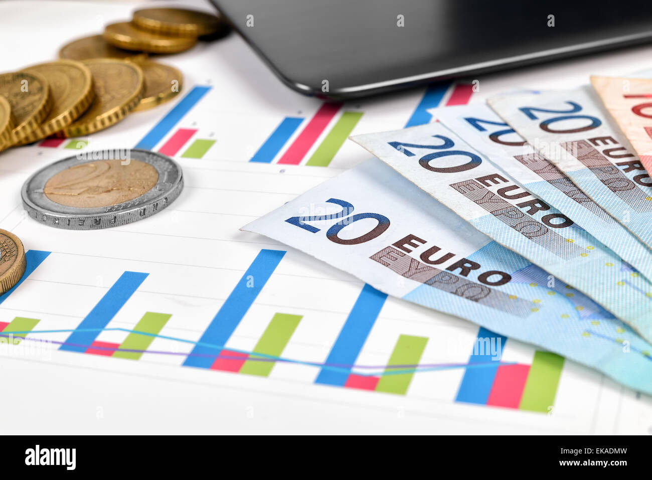 Euro chart hi-res stock photography and images - Alamy