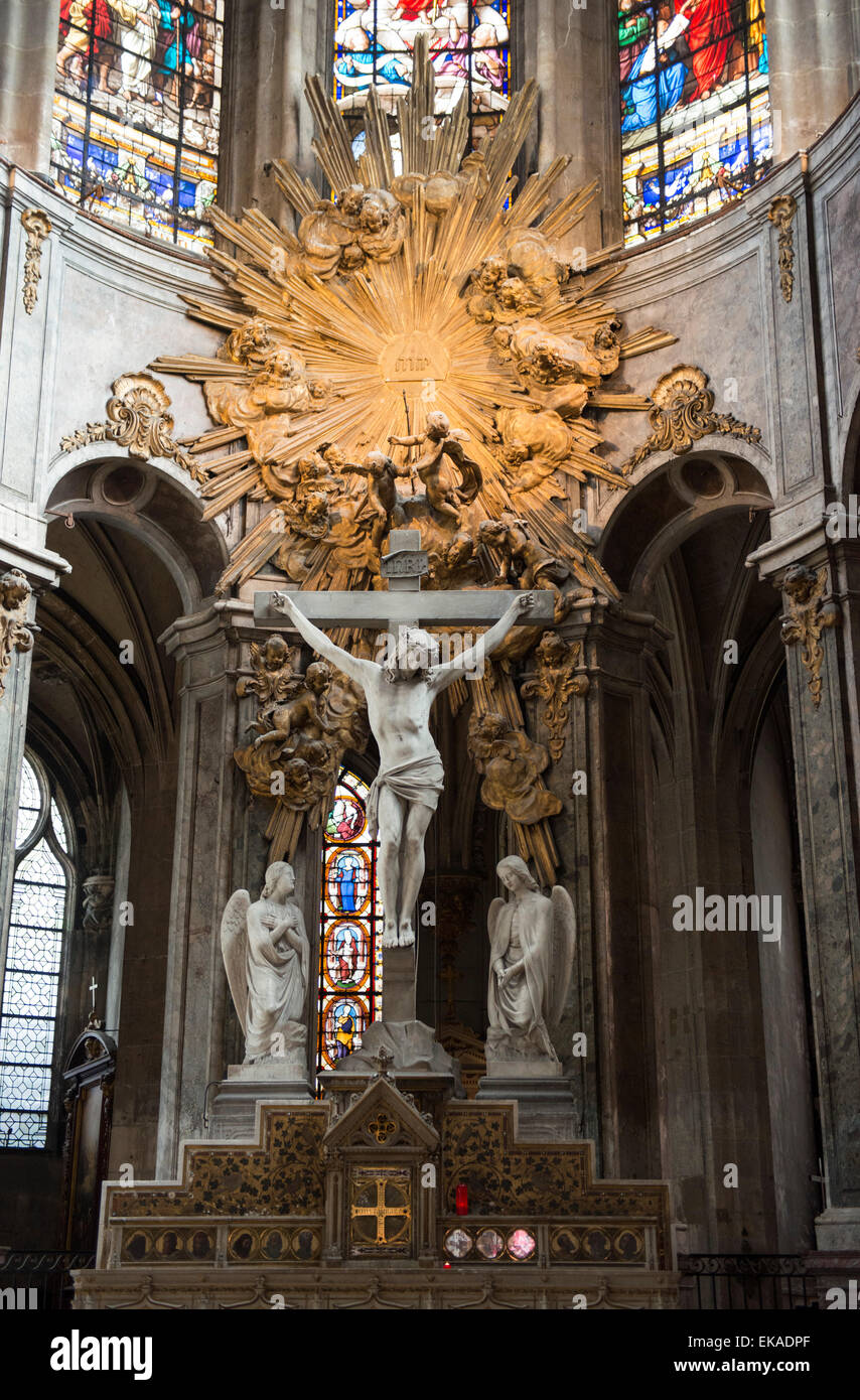 PariInside the Église Saint-Merri on Rue Saint Martin in Paris, France ...
