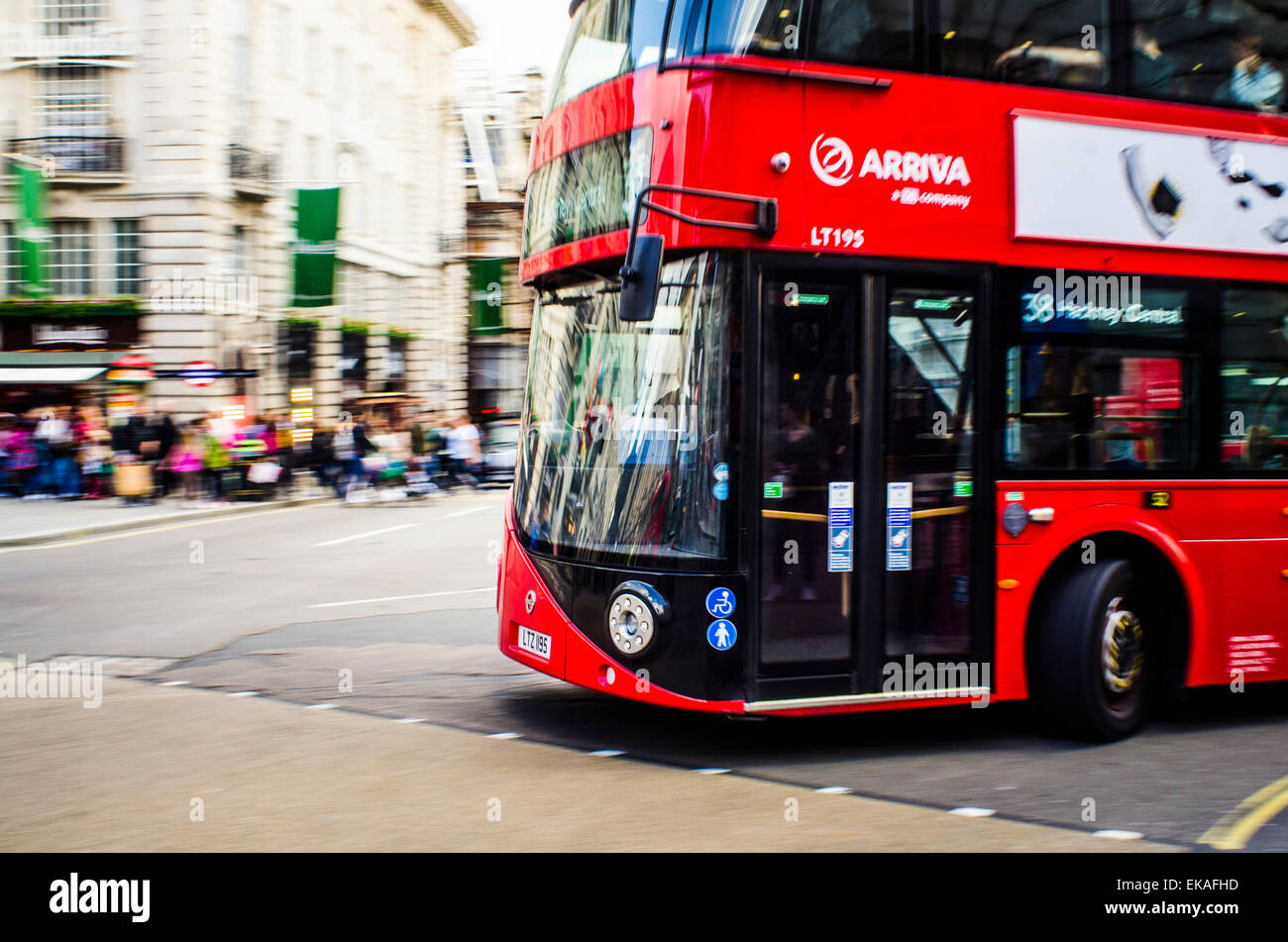 London bus stop advertising hi-res stock photography and images - Alamy