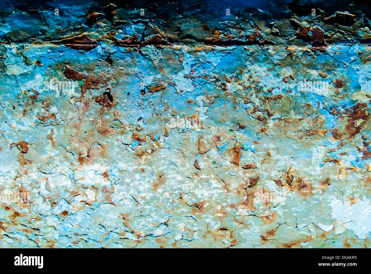 Jagged edge metal hi-res stock photography and images - Alamy