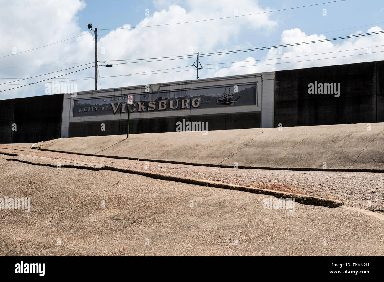 Vicksburg Mississippi,Vicksburg Riverfront murals Stock Photo - Alamy