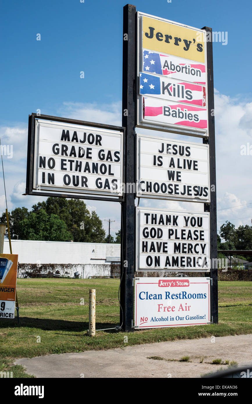 Natchez Miss , Ubiquitous signs ,one sign fits all Stock Photo - Alamy