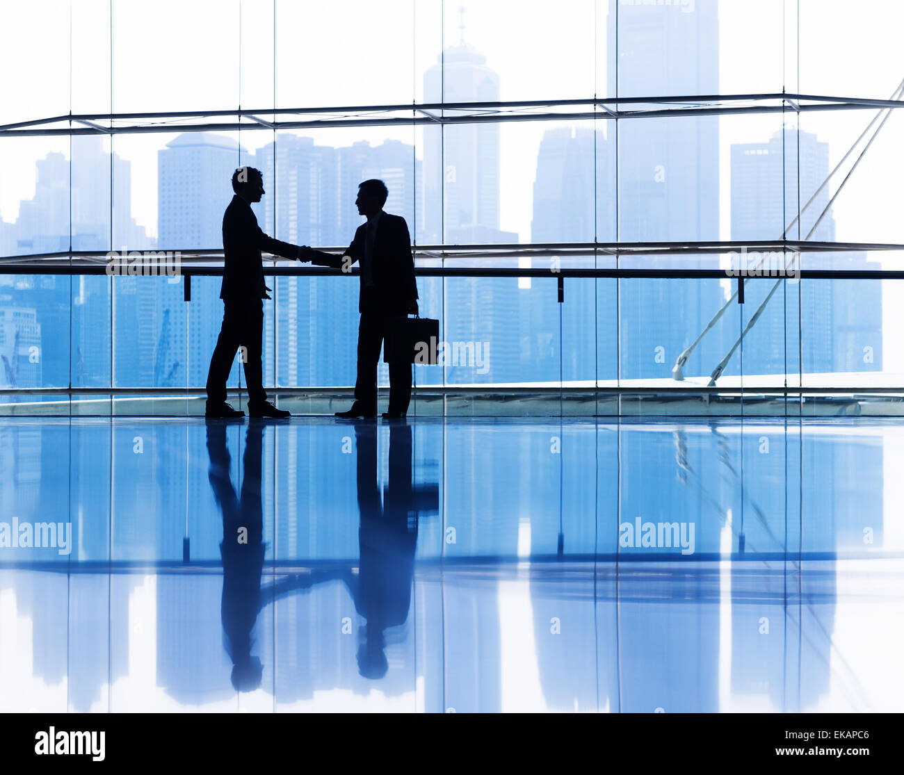 Making agreement hi-res stock photography and images - Alamy
