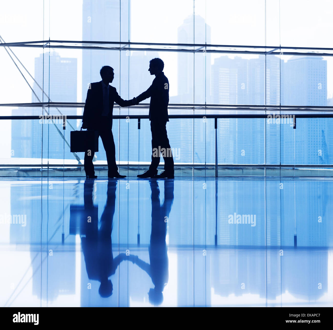 Business people making agreement Stock Photo - Alamy