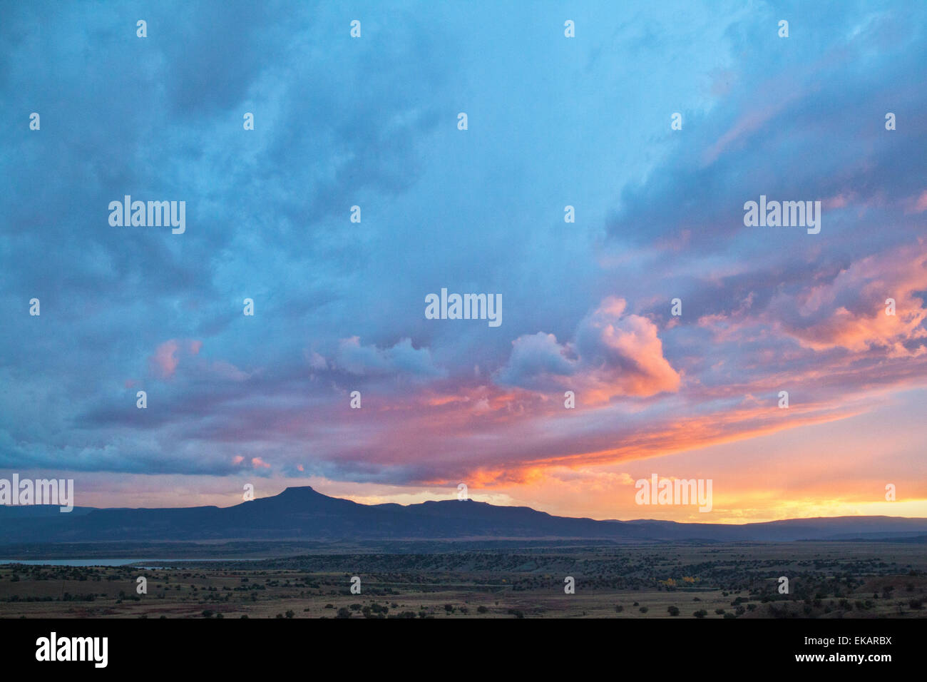 Pedernal hi-res stock photography and images - Alamy