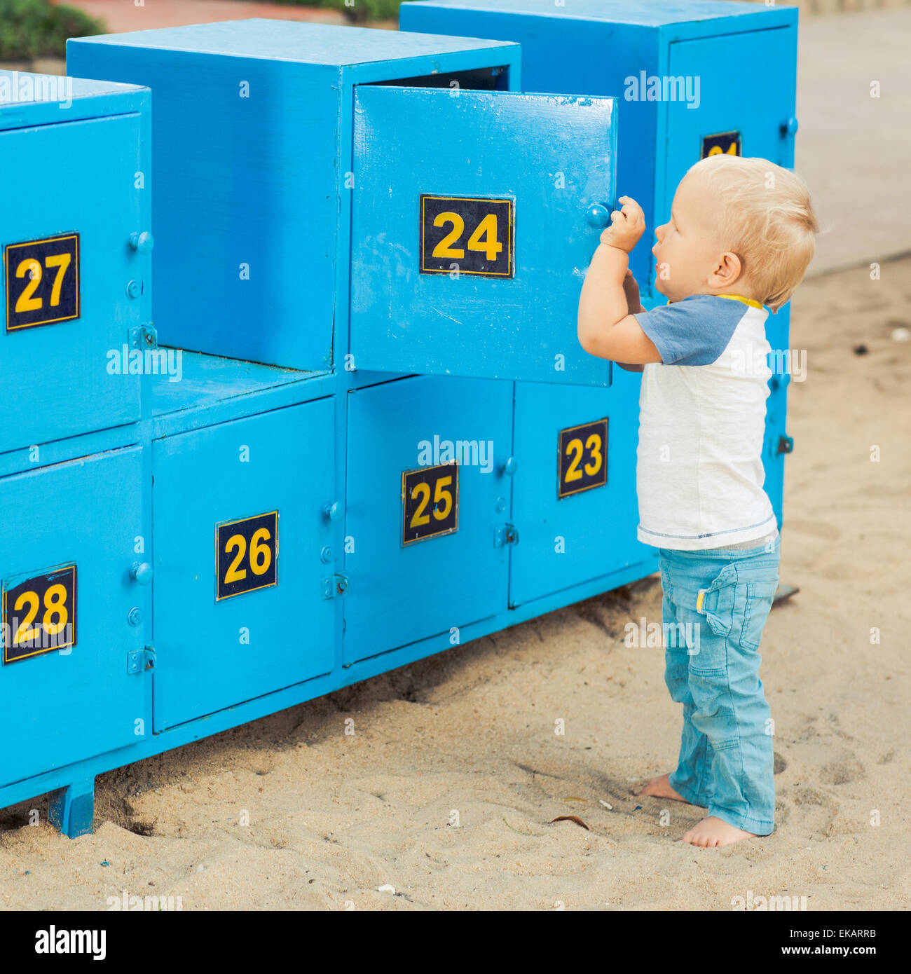 Safe baby box hi-res stock photography and images - Alamy