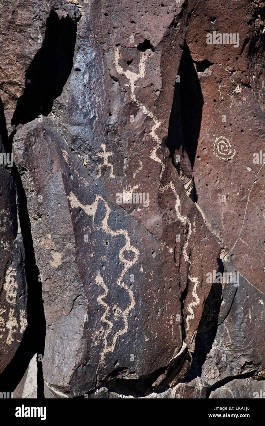 Hundreds of ancient petroglyphs can be seen near the Santa Fe River in ...