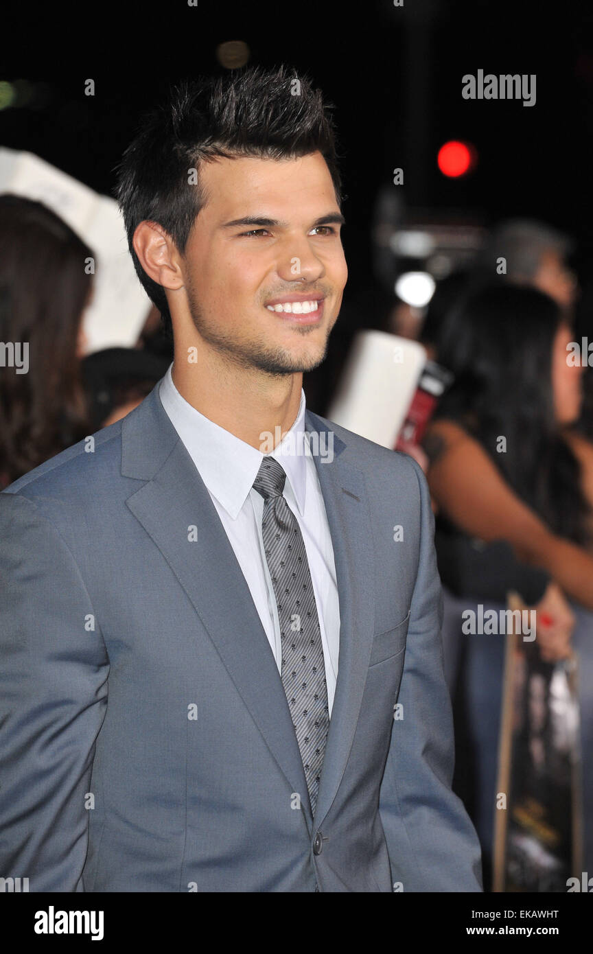 LOS ANGELES, CA - NOVEMBER 12, 2012: Taylor Lautner at the world ...