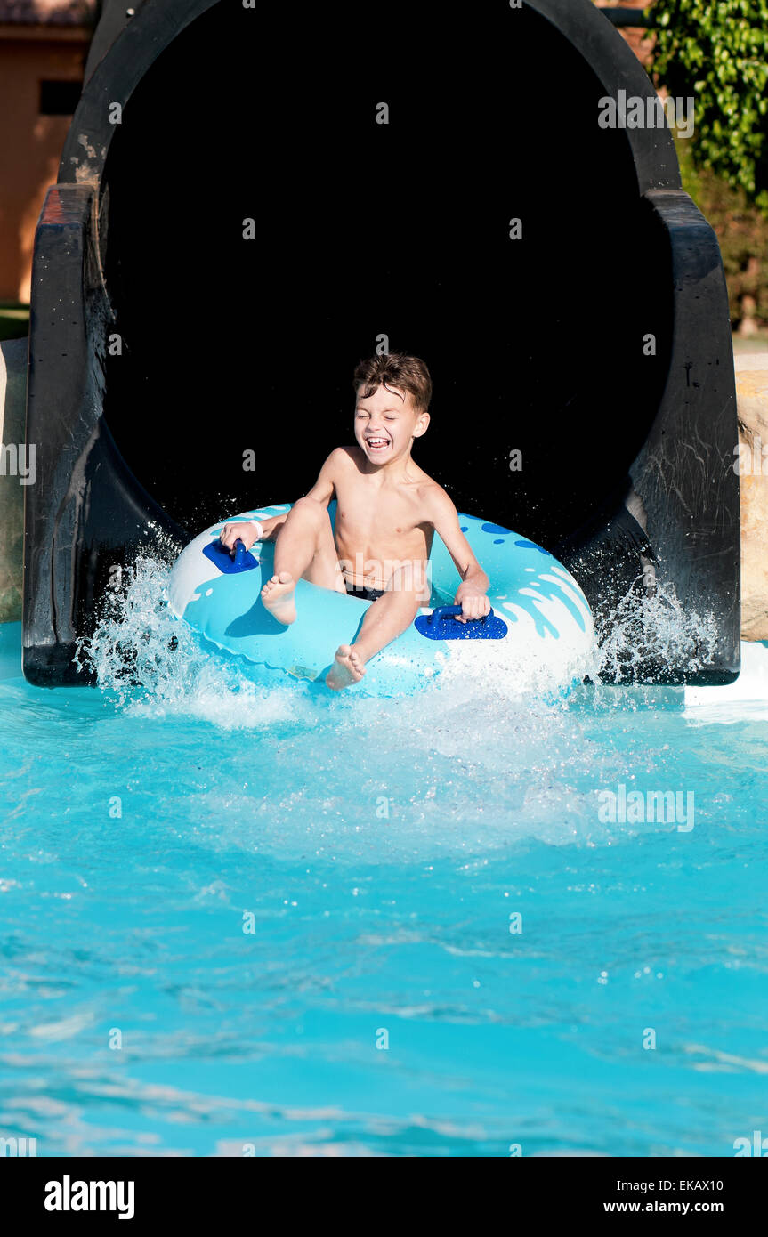 Splash waterpark hi-res stock photography and images - Alamy