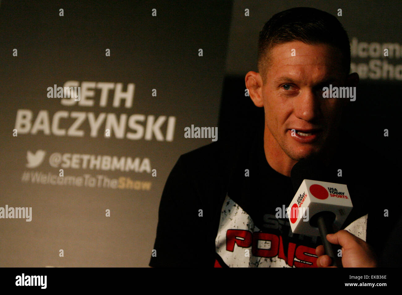 Pistola fighter hi-res stock photography and images - Alamy