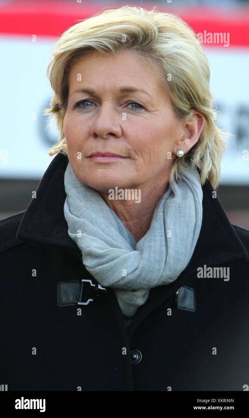 Germany's coach Silvia Neid during the women's international friendly ...