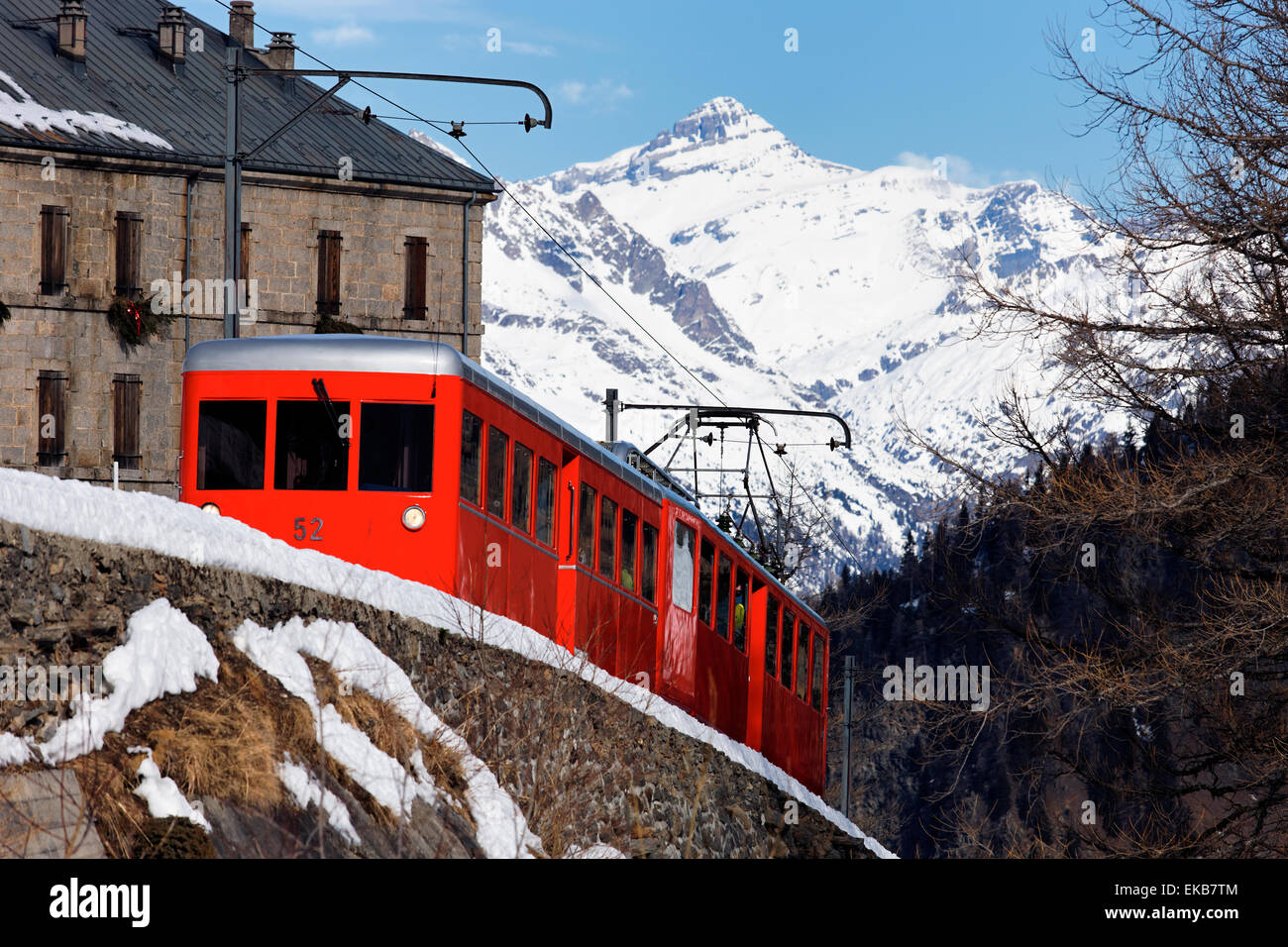 winter red train Stock Photo - Alamy