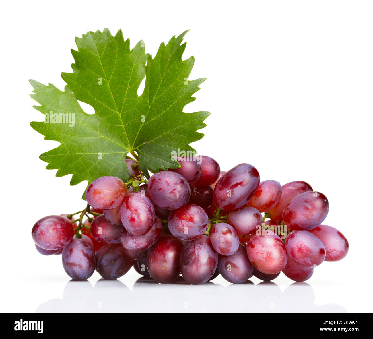 fresh rose grapes with leaf Stock Photo - Alamy