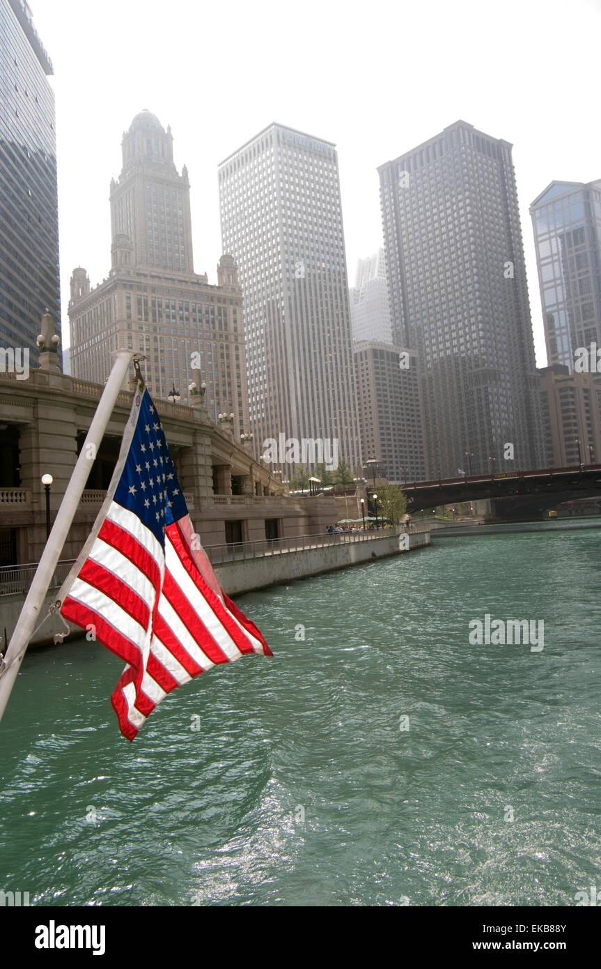 Chicago city flag blue white stars hi-res stock photography and images ...