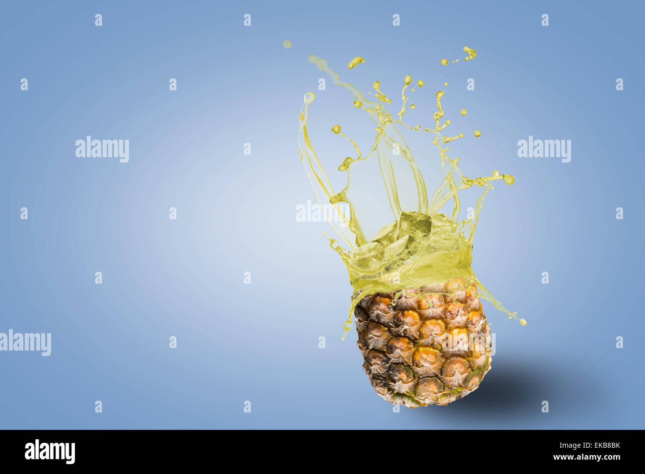 Pineapple juice splash hi-res stock photography and images - Alamy