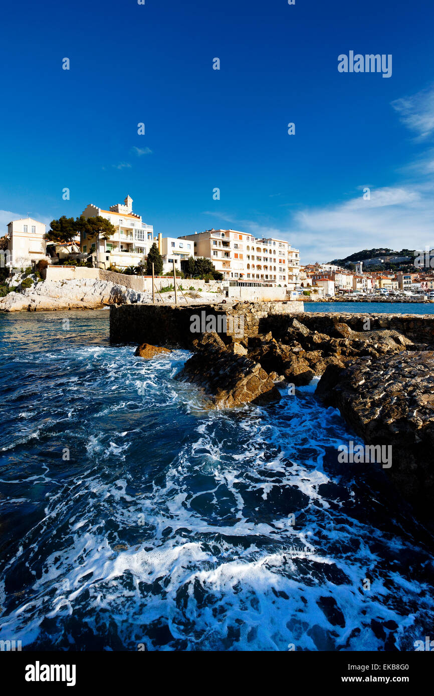 Villa provence cassis hi-res stock photography and images - Alamy