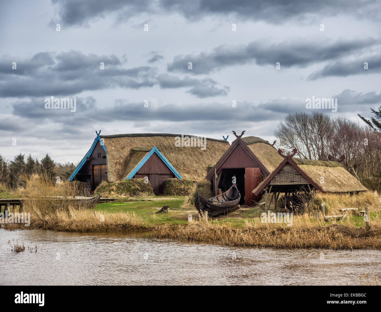 Viking house hi-res stock photography and images - Alamy