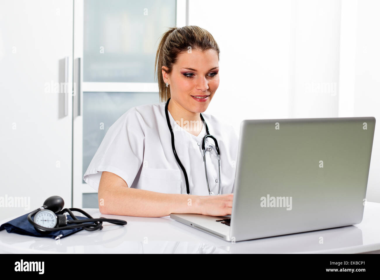 doctor at work Stock Photo - Alamy