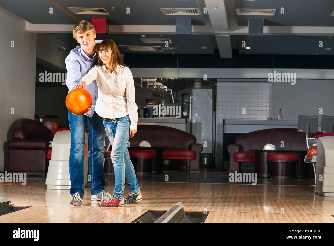 Bowling couple hi-res stock photography and images - Alamy
