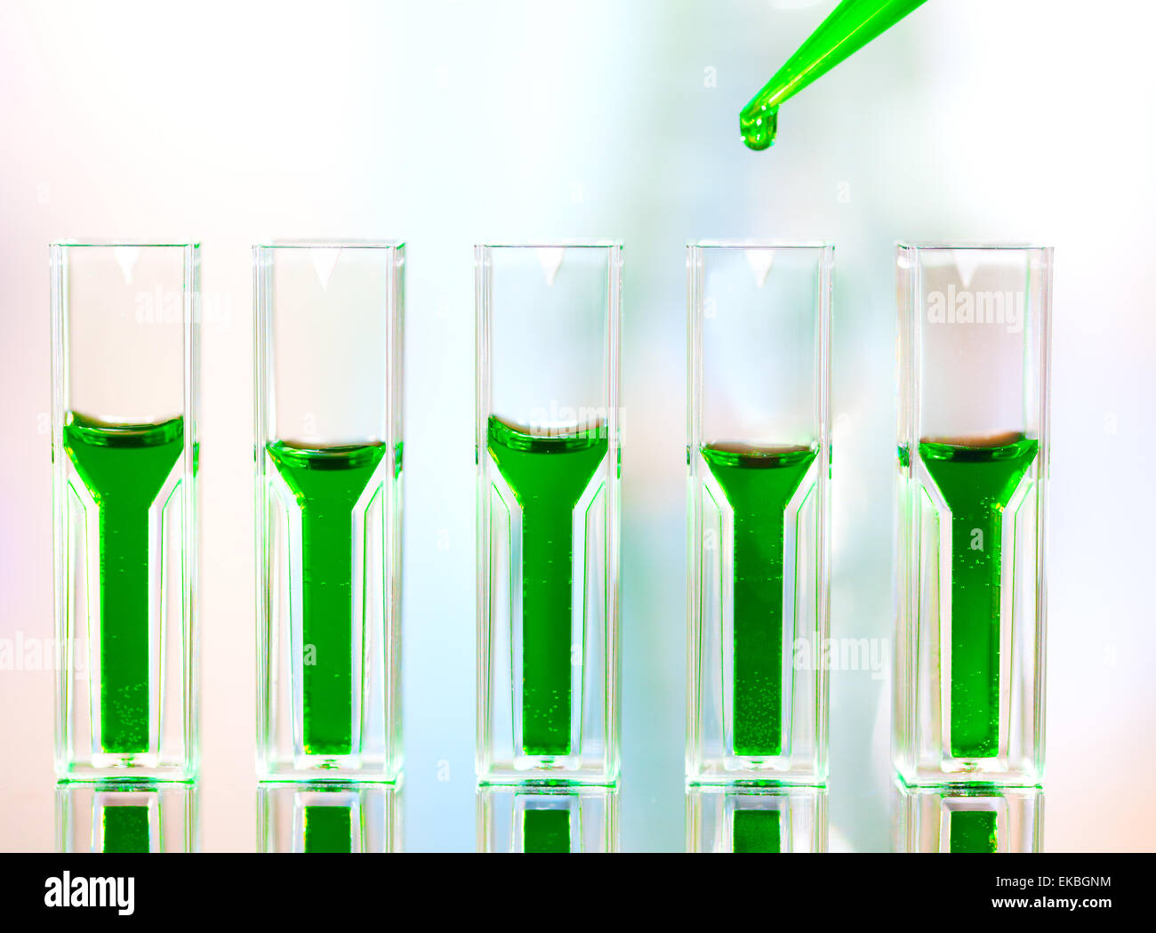The spectrophotometer hi-res stock photography and images - Alamy