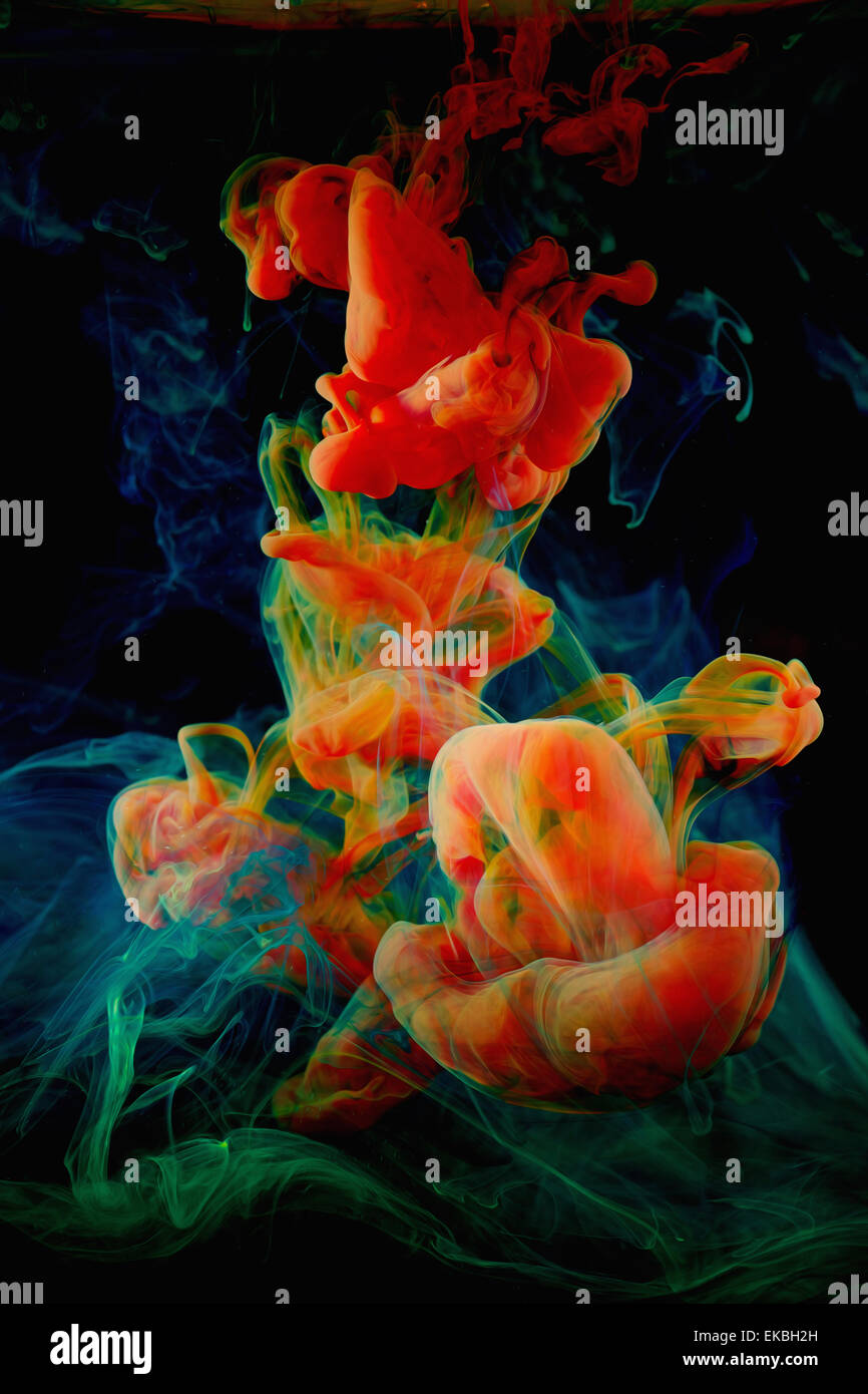 inks in water Stock Photo - Alamy
