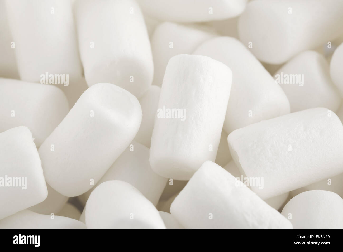 White marshmallows close up Stock Photo - Alamy