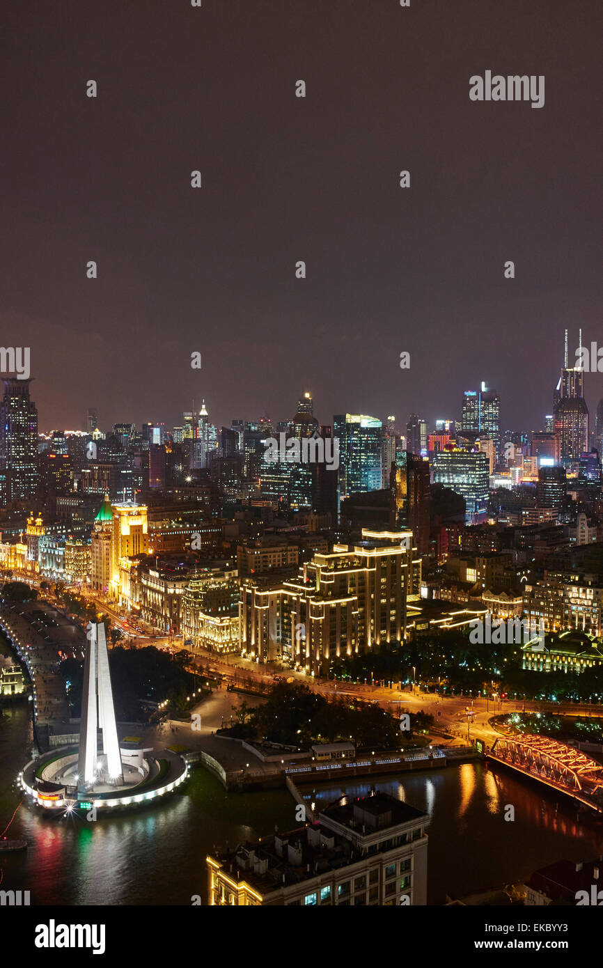 Bund illuminated night shanghai hi-res stock photography and images - Alamy