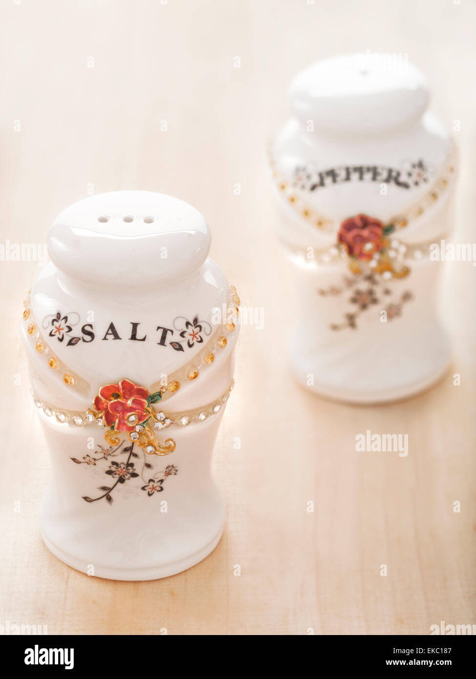 Shaker salt hi-res stock photography and images - Alamy