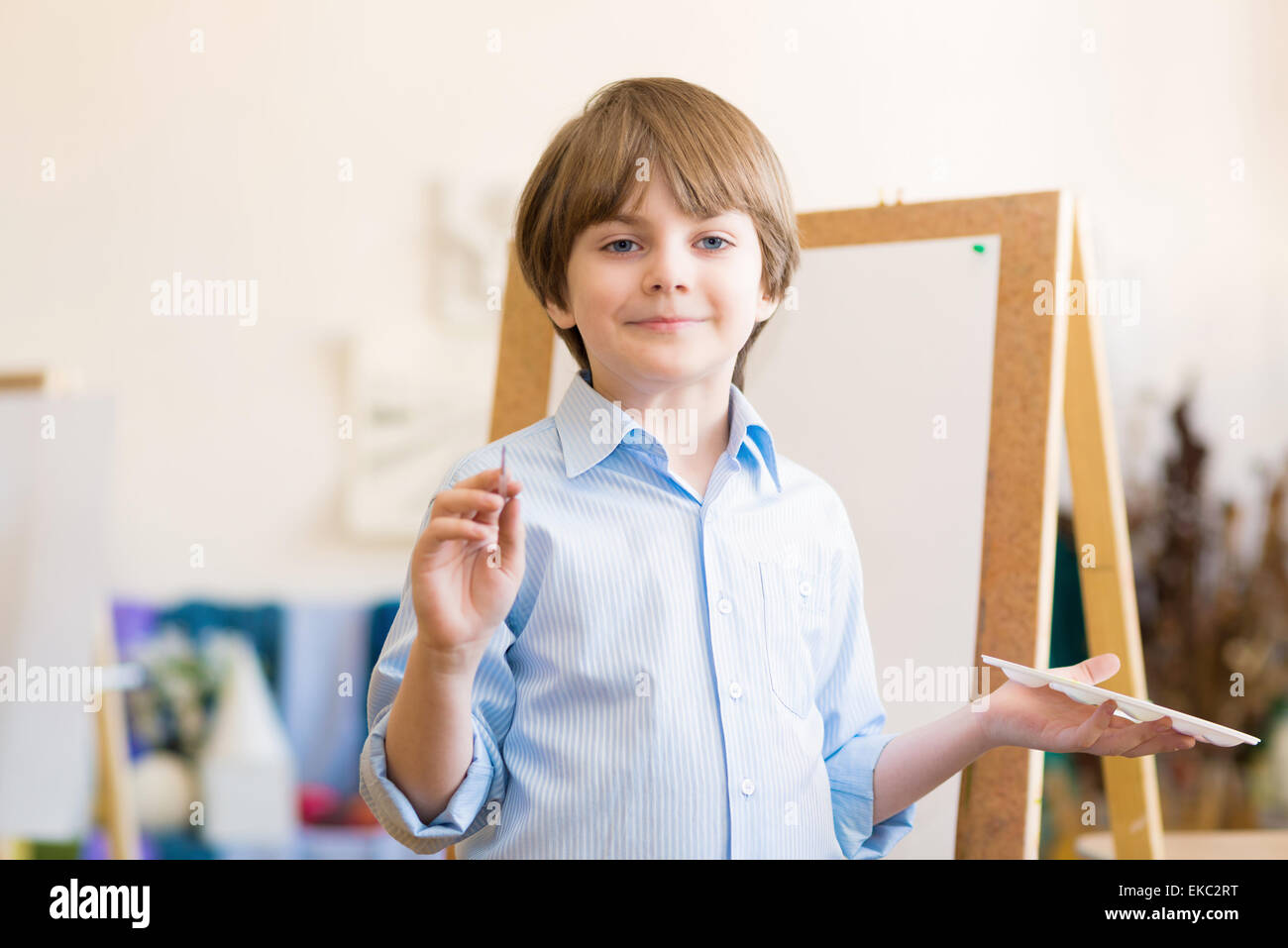 Creative art lesson hi-res stock photography and images - Alamy