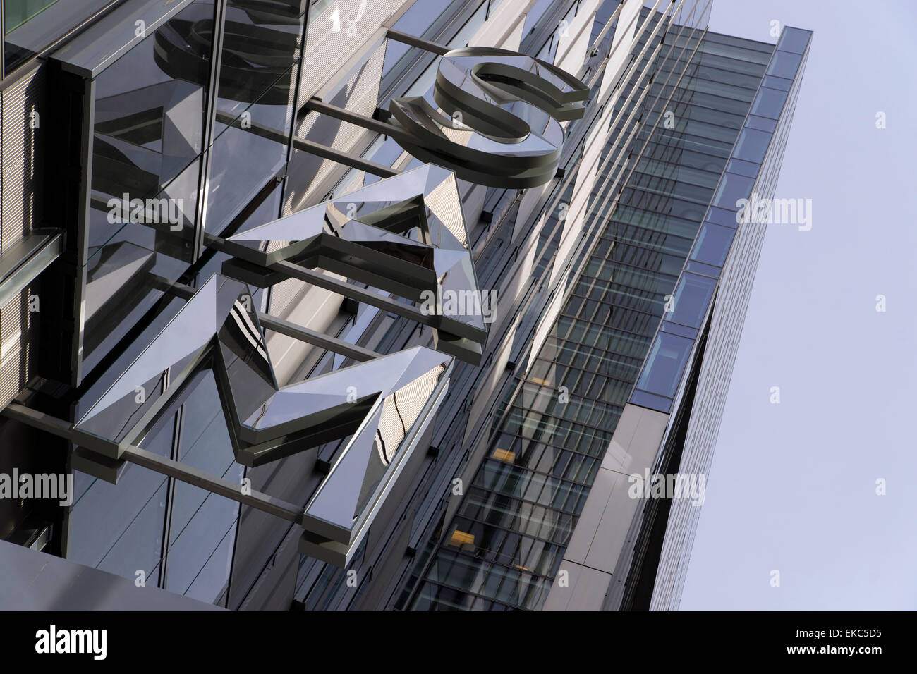 Seattle art museum sign hi-res stock photography and images - Alamy