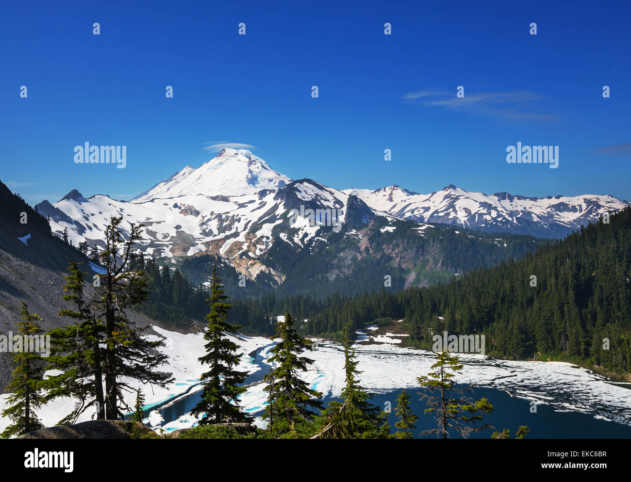 Glacier washington mount baker hike hi-res stock photography and images ...