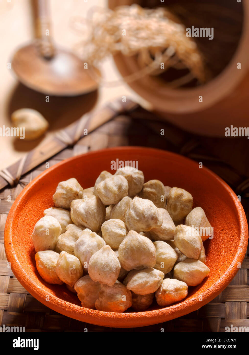 Candlenuts hi-res stock photography and images - Alamy