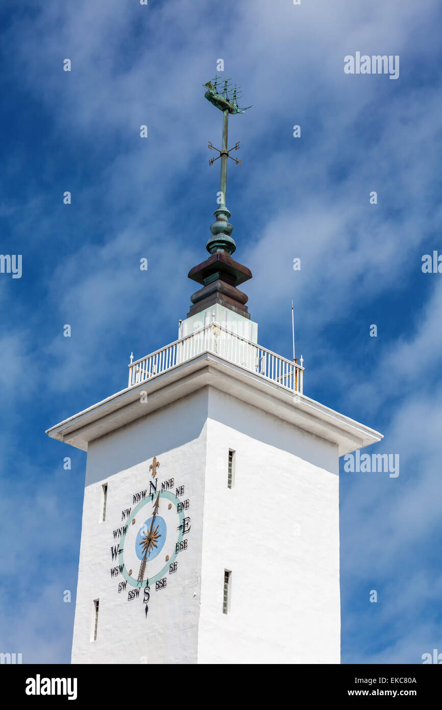 View of the city hall building of Hamilton, the capital of Bermuda ...