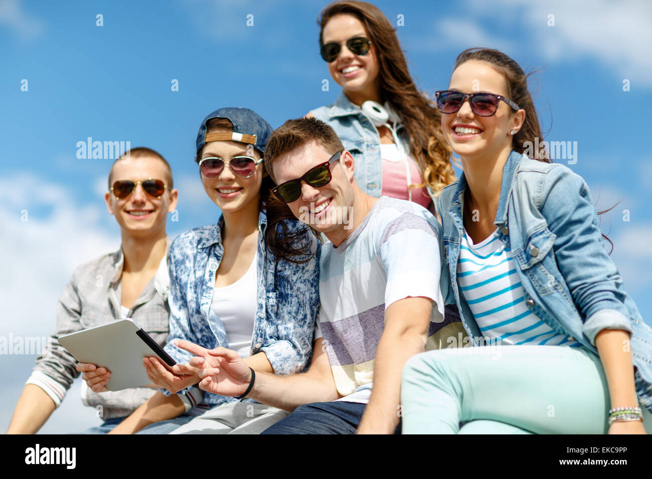 Group of women looking at computer hi-res stock photography and images ...