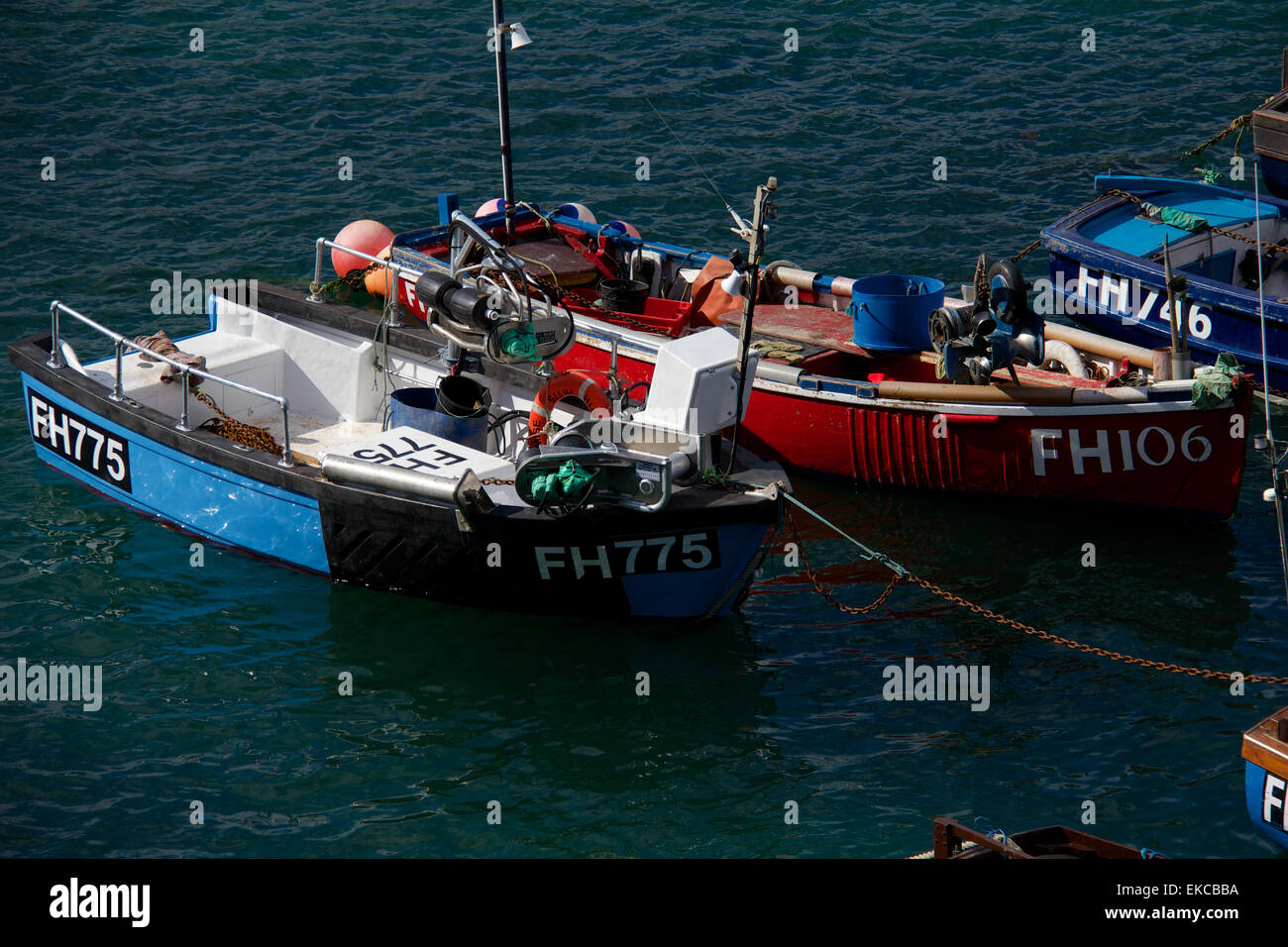 Artisan boats hi-res stock photography and images - Alamy