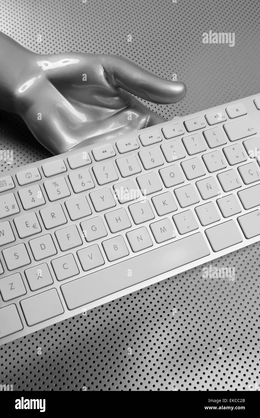 Robot with computer laptop Black and White Stock Photos & Images - Alamy