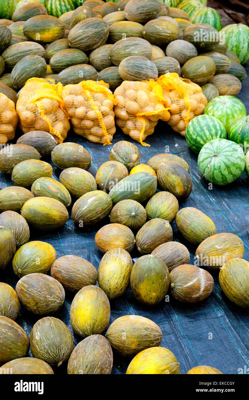 market with melon watermelon and potatoes Stock Photo - Alamy