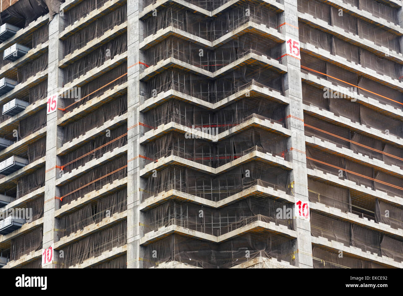 Crane and building construction site, hong kong Stock Photo - Alamy