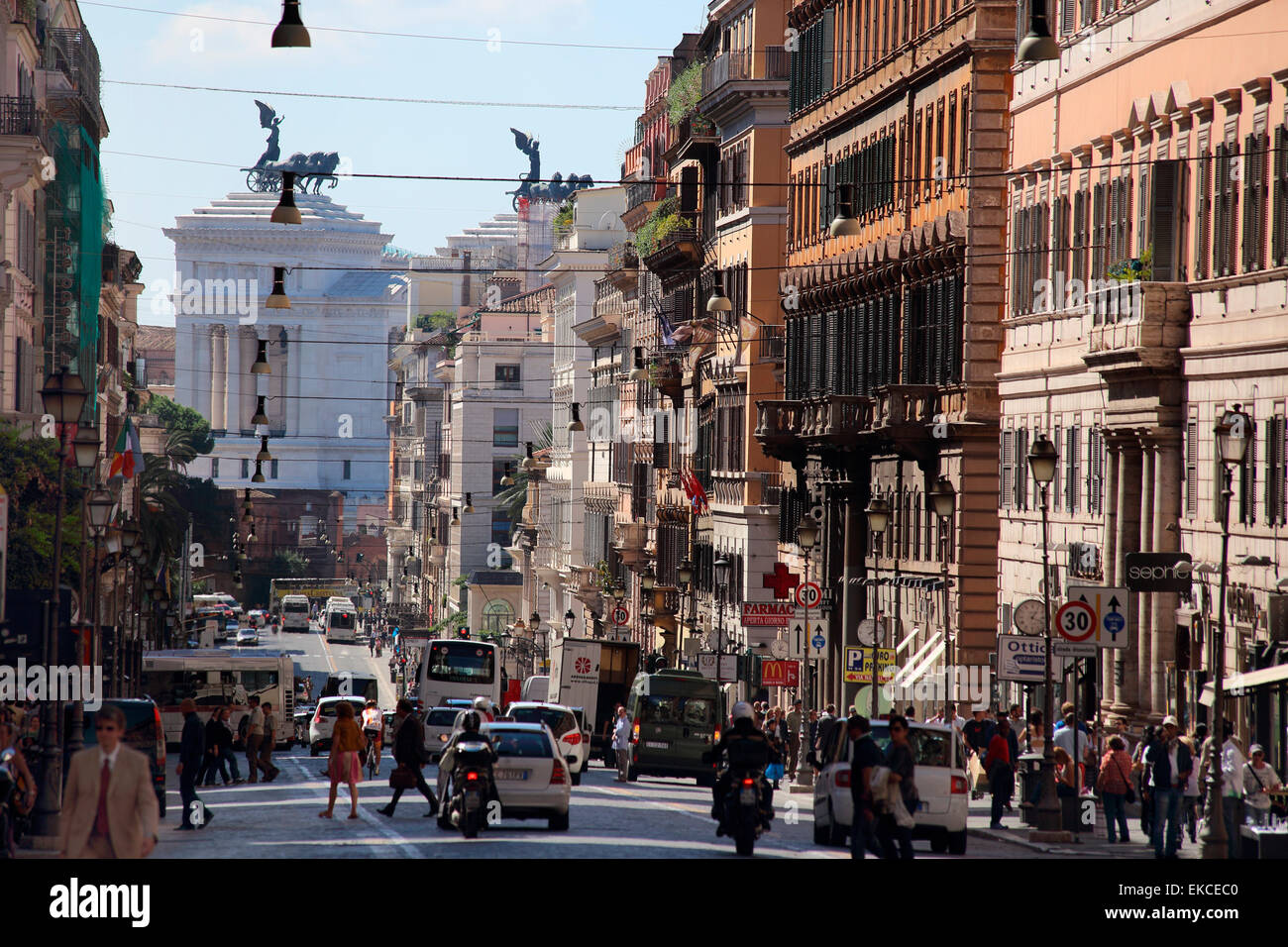 Monumento nazionale italia hi-res stock photography and images - Alamy