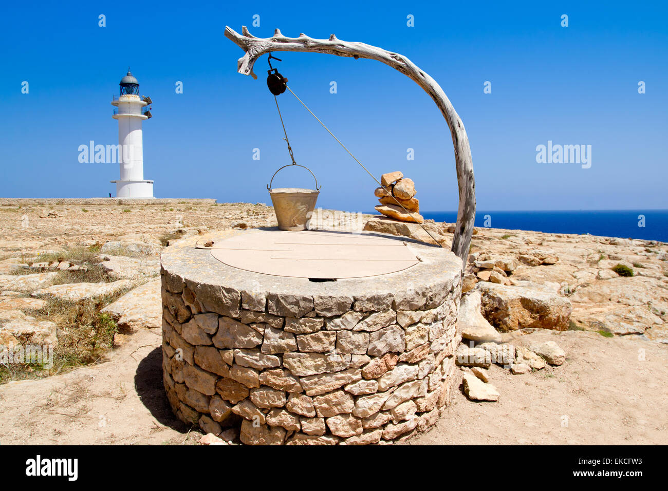 Draw well traditional mediterranean masonry Stock Photo - Alamy