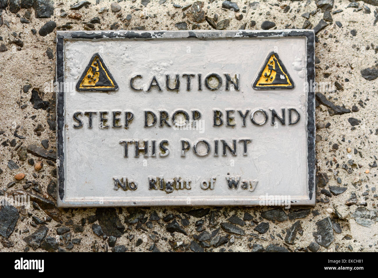 Steep drop warning sign hi-res stock photography and images - Alamy