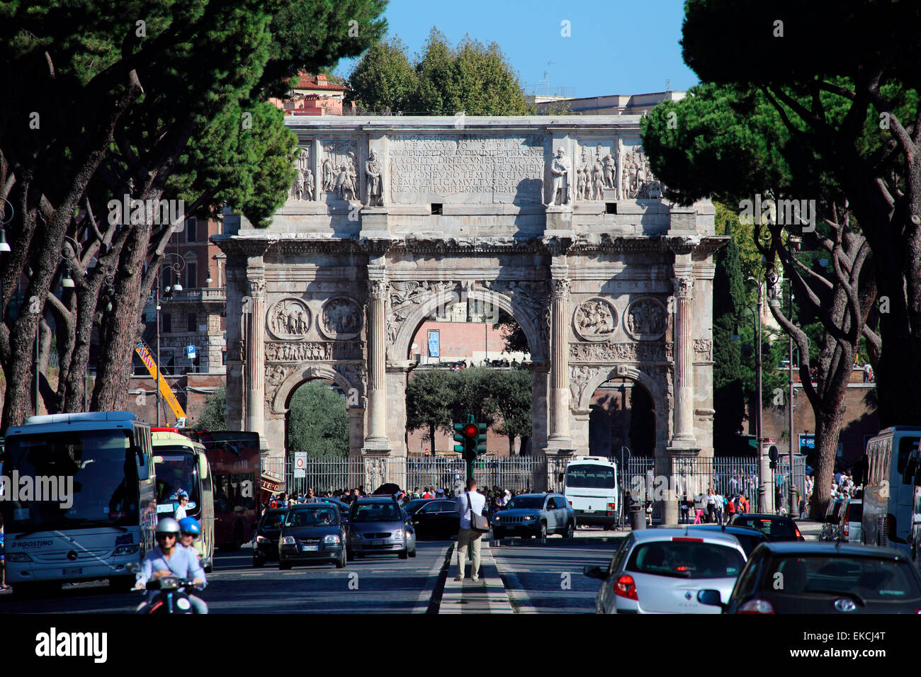 Traffic roma hi-res stock photography and images - Alamy