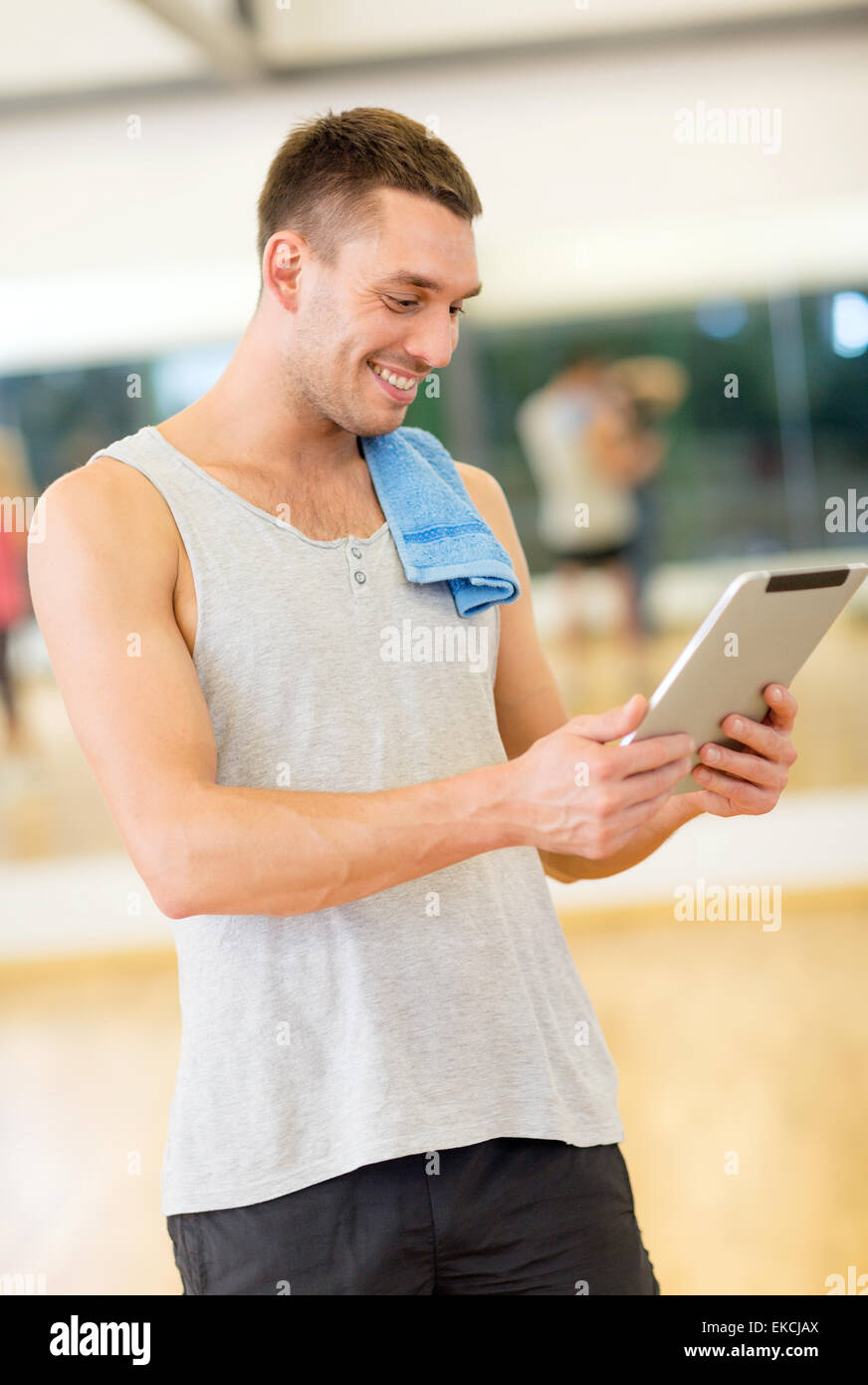 Exercise class computer man hi-res stock photography and images - Alamy