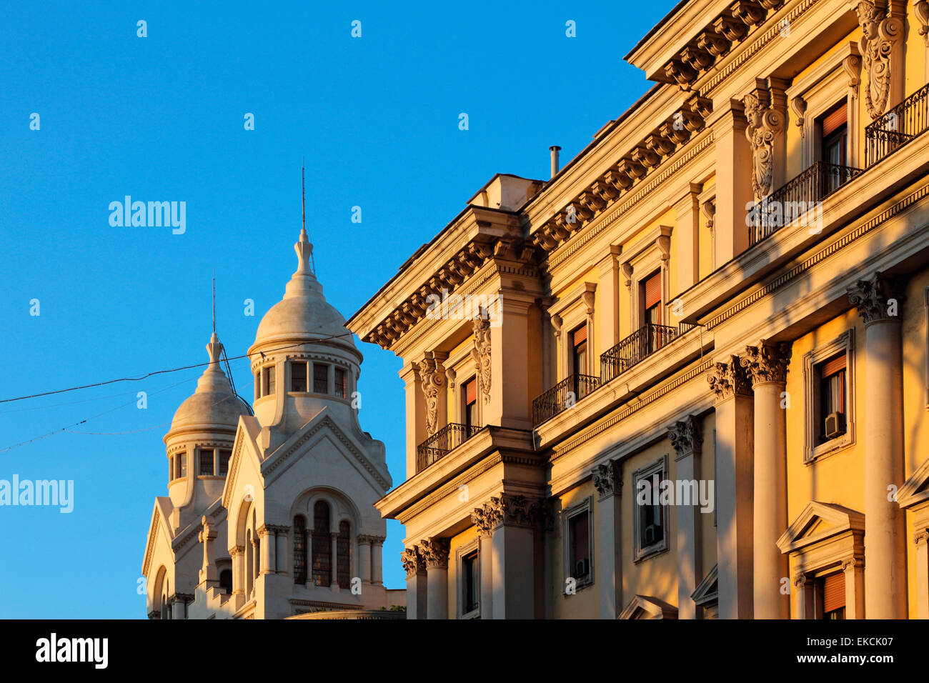 Building at piazza cavour hi-res stock photography and images - Alamy