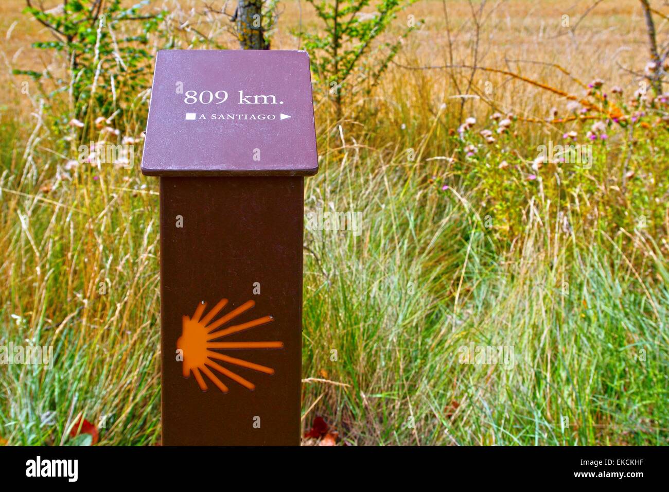 pilgrim road sign pedestrian way of saint James Stock Photo - Alamy