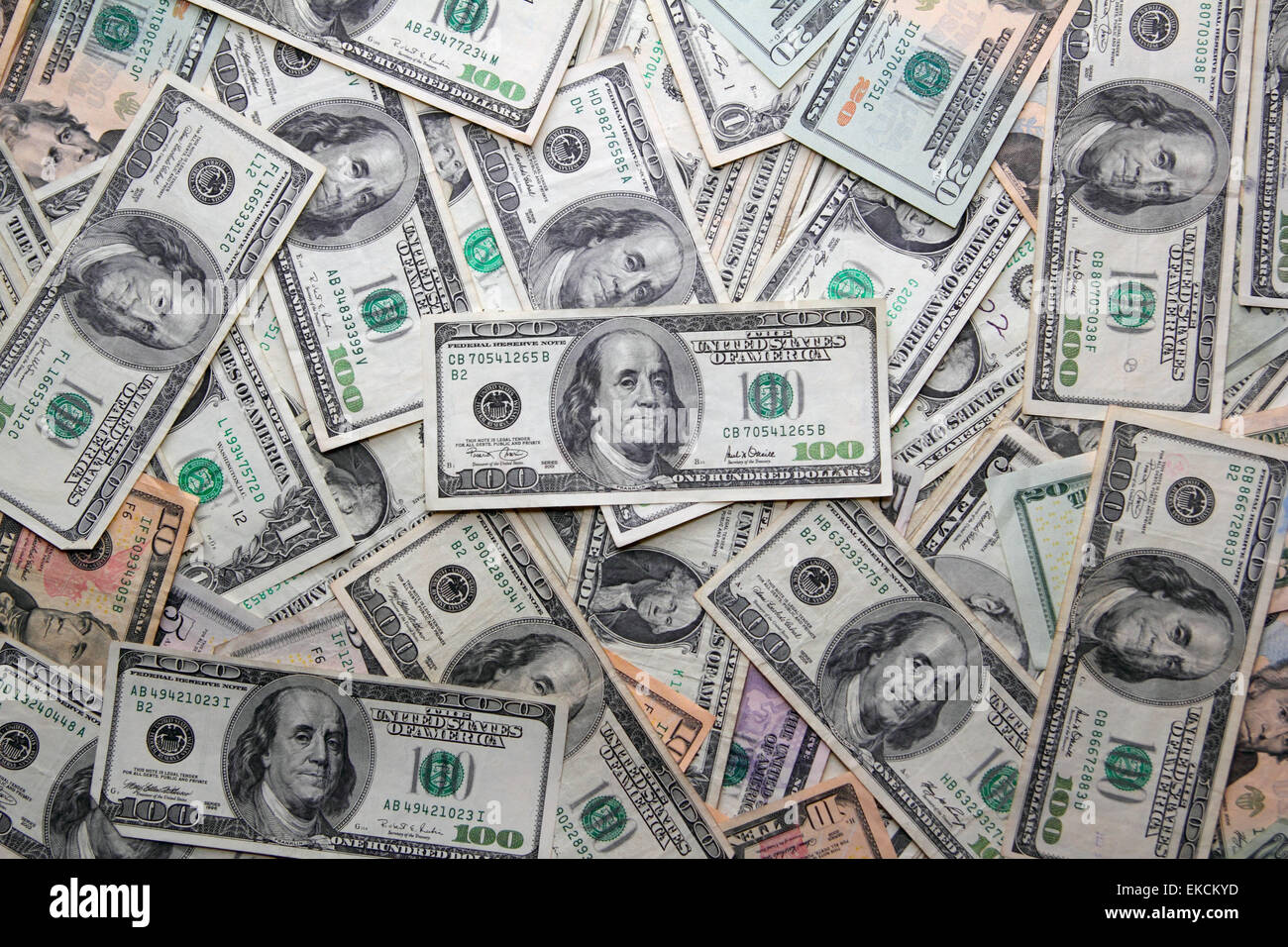 American Dollar bank notes many banknotes bills Stock Photo - Alamy