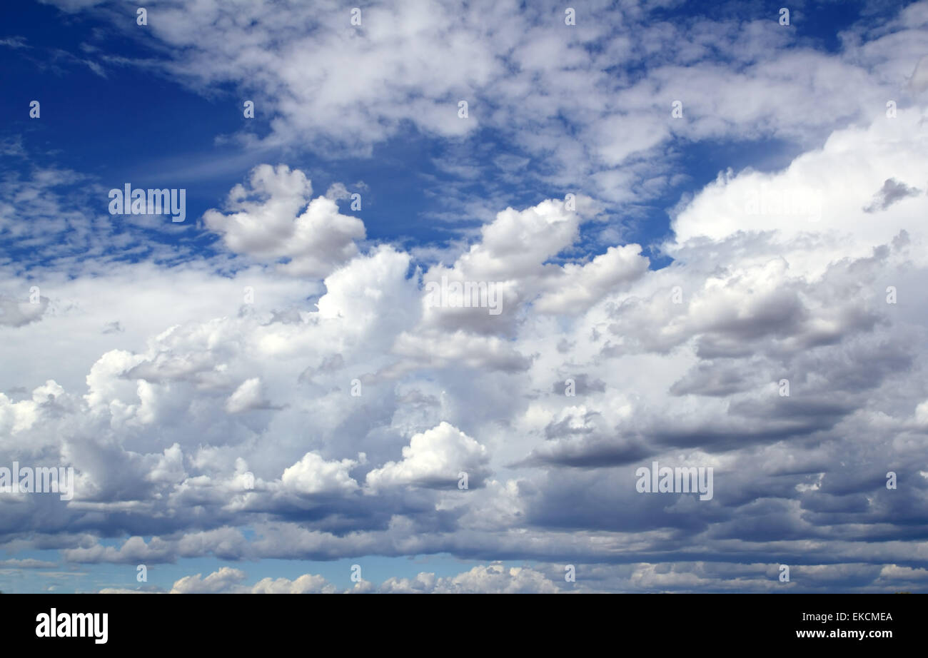 blue sky skyscape with clouds dramatic shapes Stock Photo - Alamy