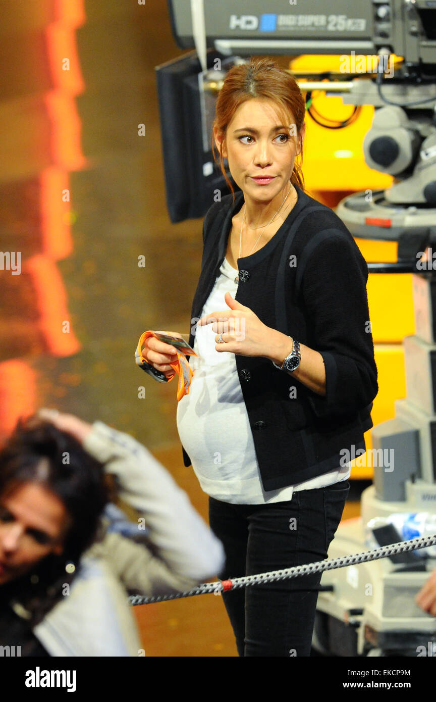 Pregnant Angela Lanz backstage at German ZDF TV show "Wetten, dass ...